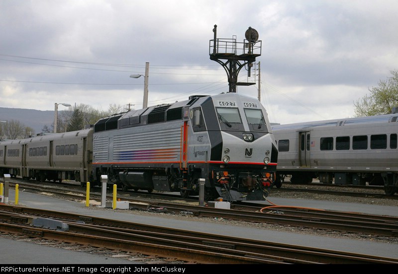 NJT 4027